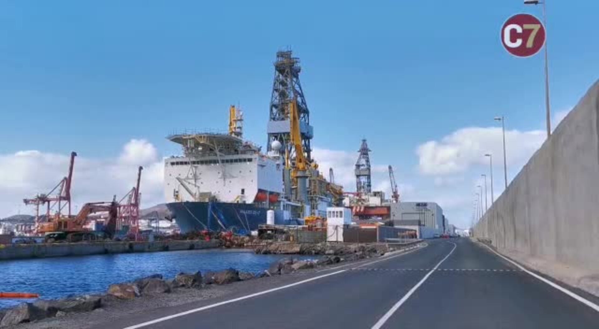 Las plataformas "Offshore" se reactiva el puerto de Las Palmas | Canarias7